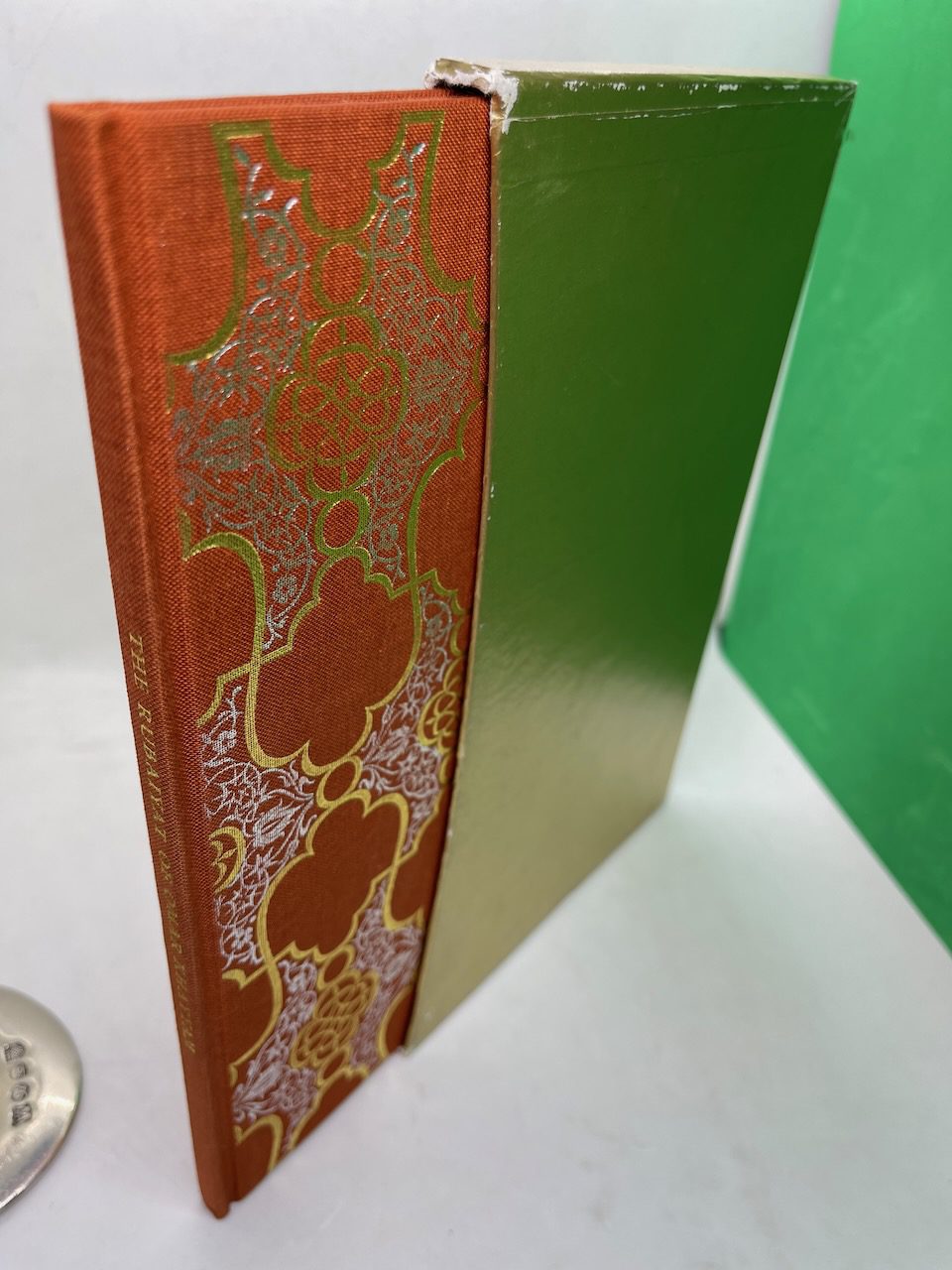 The Rub iy t of Omar Khayy m (Folio Society)